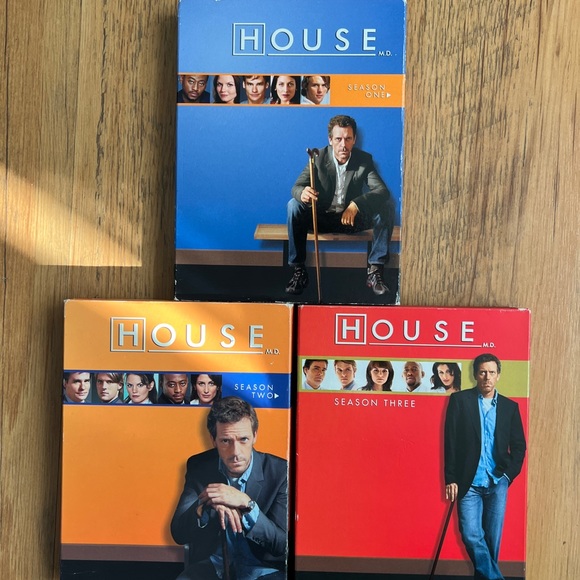 Media | House Seasons 13 | Poshmark